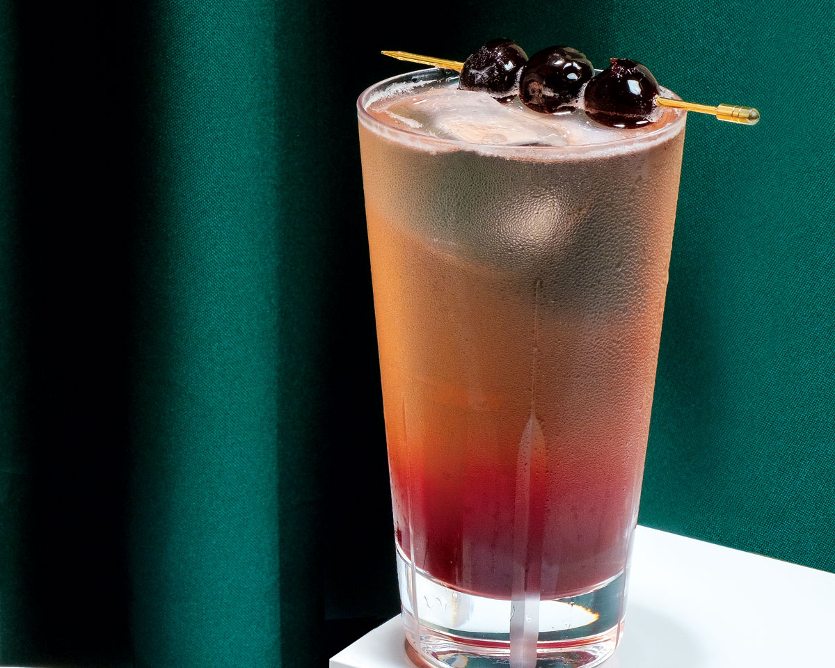 These Are a Few of My Favorite Cocktails in Honolulu