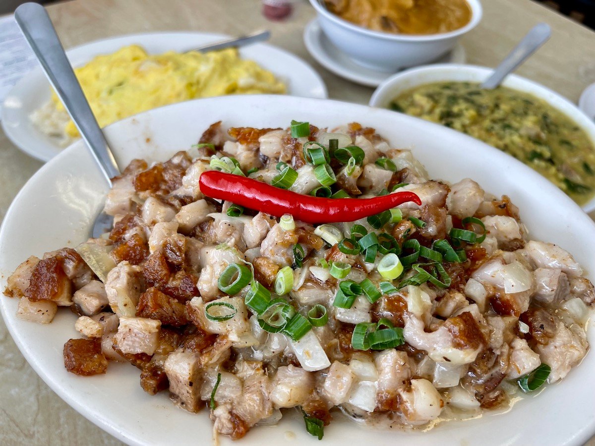 My 8 Favorite Filipino Foods on O‘ahu Right Now