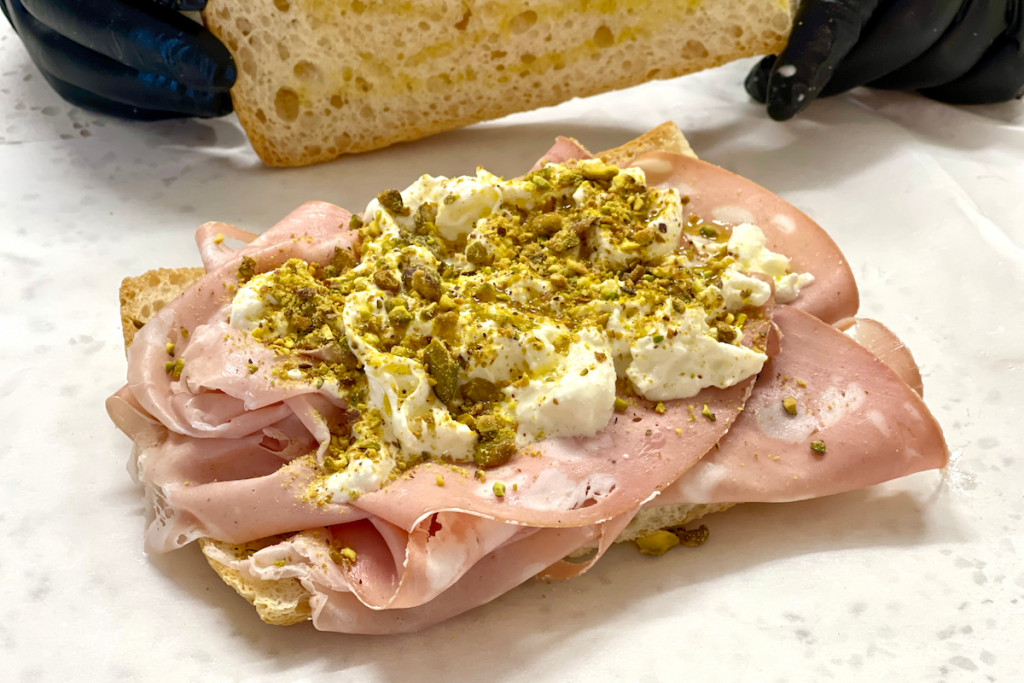 Donato’s Fresh Cheese-Centric Bocconcino Café Opens in Kaka‘ako