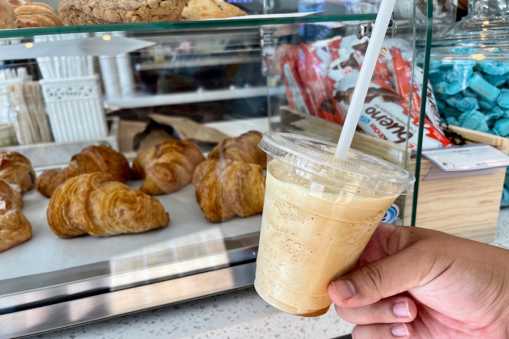 Donato’s Fresh Cheese-Centric Bocconcino Café Opens in Kaka‘ako