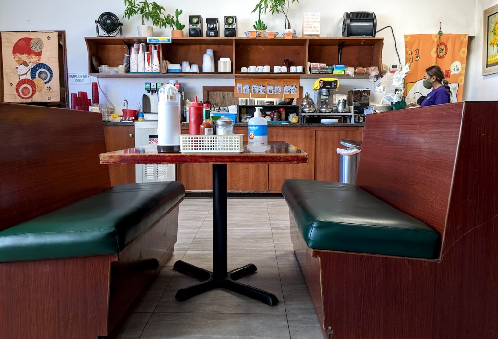 Old-School Diners We Love: Kapi‘olani Coffee Shop in Waimalu