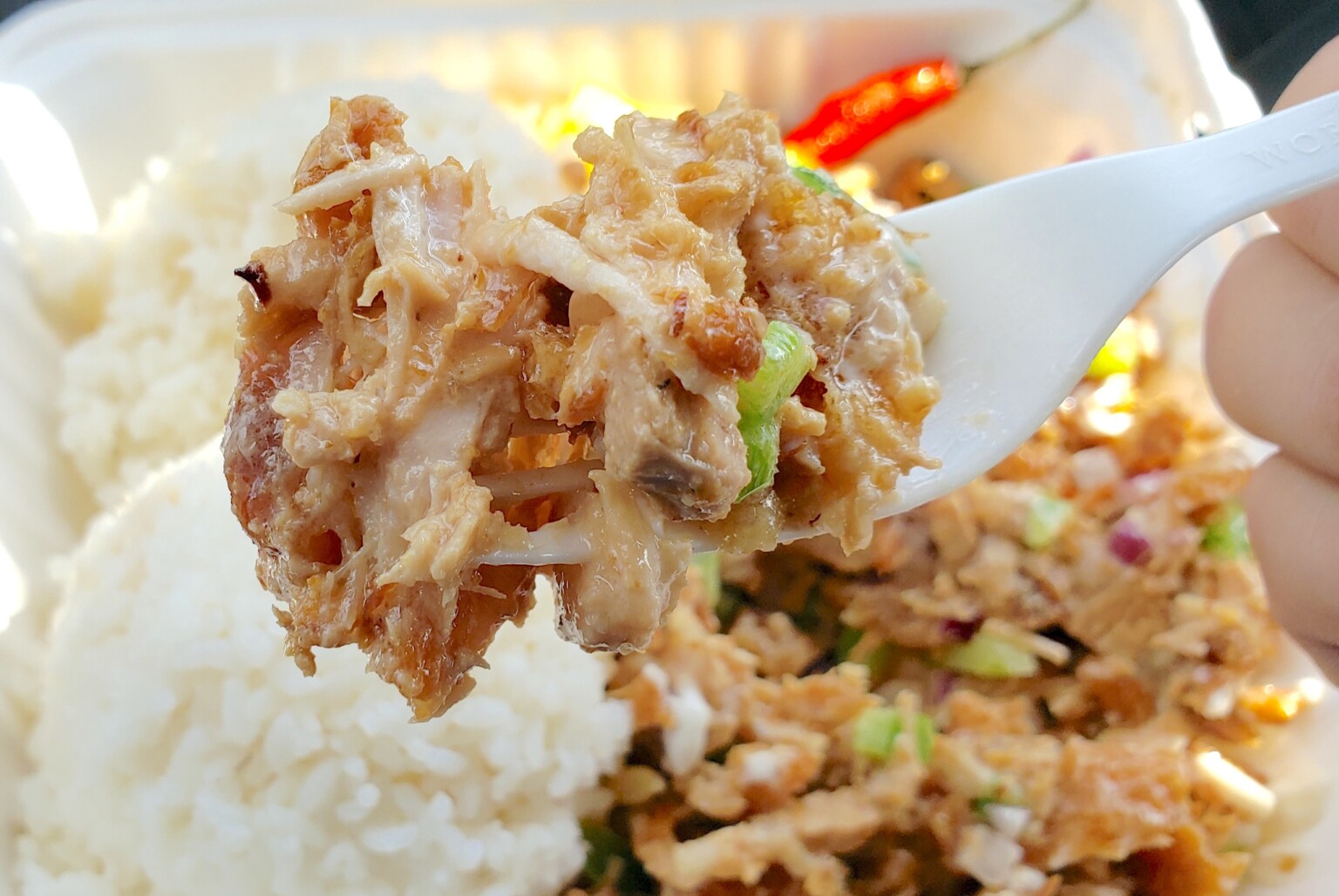 Roll With It: SW8 Dada’s Sizzling Sisig Truck in Waipahu