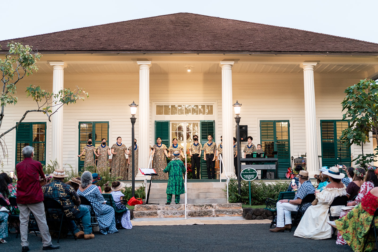 Gorgeous Mu‘umu‘u Worn at Mu‘u at the Museum 2023