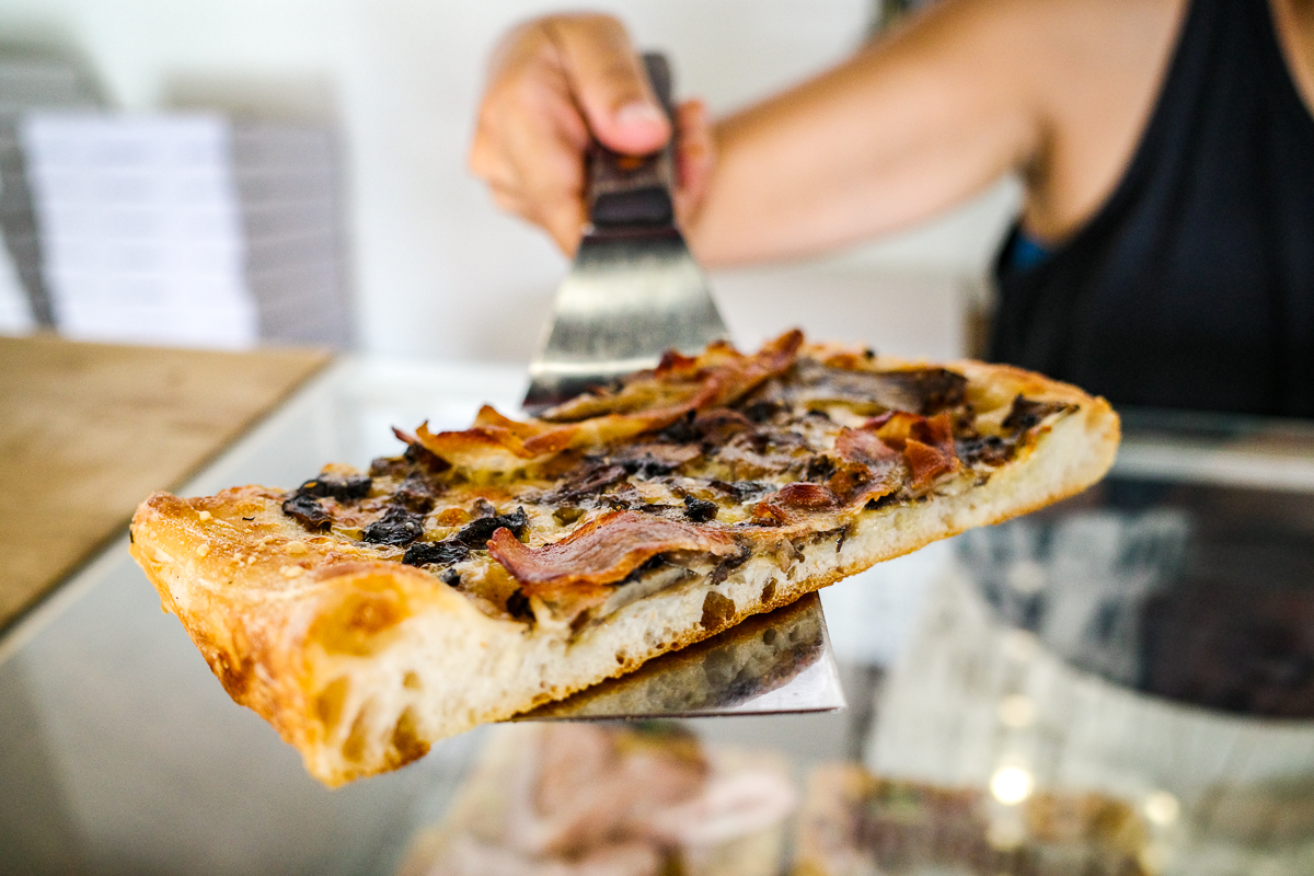 ‘Ili‘ili Cash & Carry Debuts New Pizzas by the Slice Every Tuesday