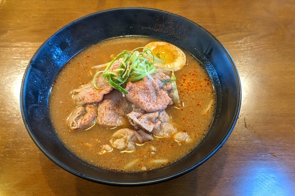 New Umi Ramen Brings Japanese-Style Bowls to Waipahu