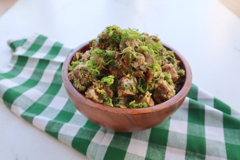 Frolic Hawai'i - Honolulu Magazine