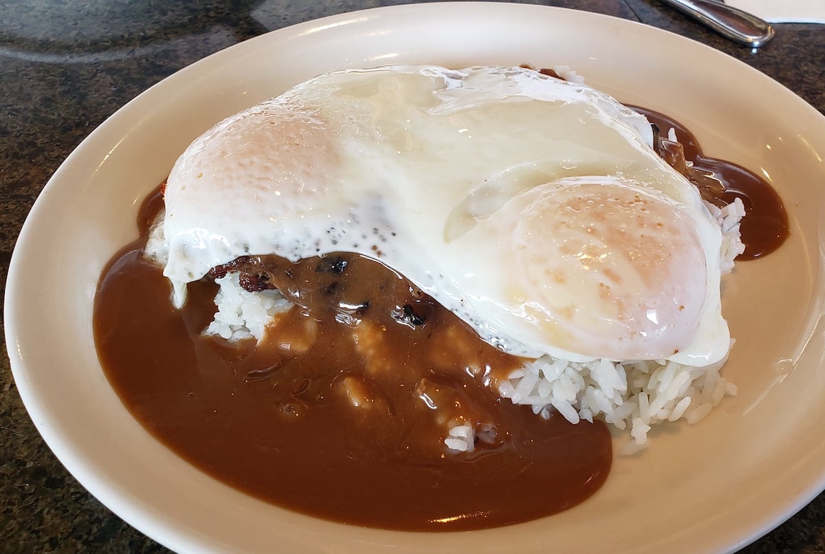 Best Loco Mocos in Hawaiʻi: Our Top 5 (2023)