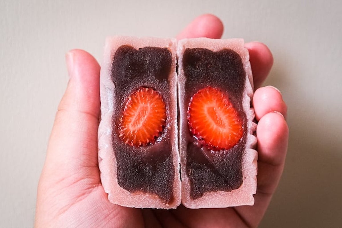 Find Mooncakes for Mid-Autumn Moon Festival at These Honolulu Shops