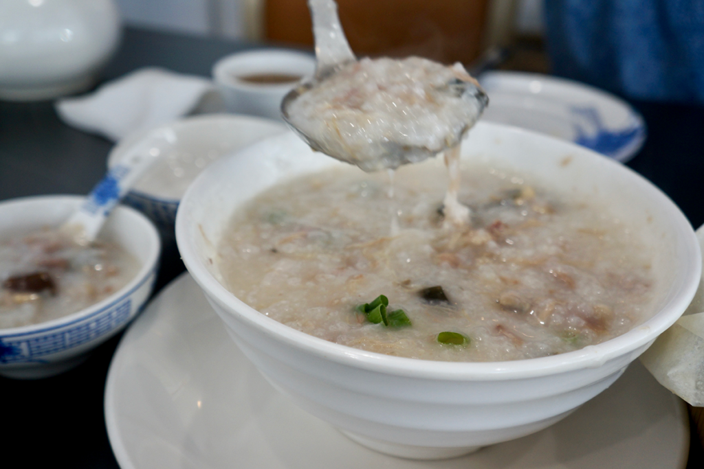 Good-Time Dim Sum at Kapi‘olani Seafood Restaurant 醉開心海鲜餐廳