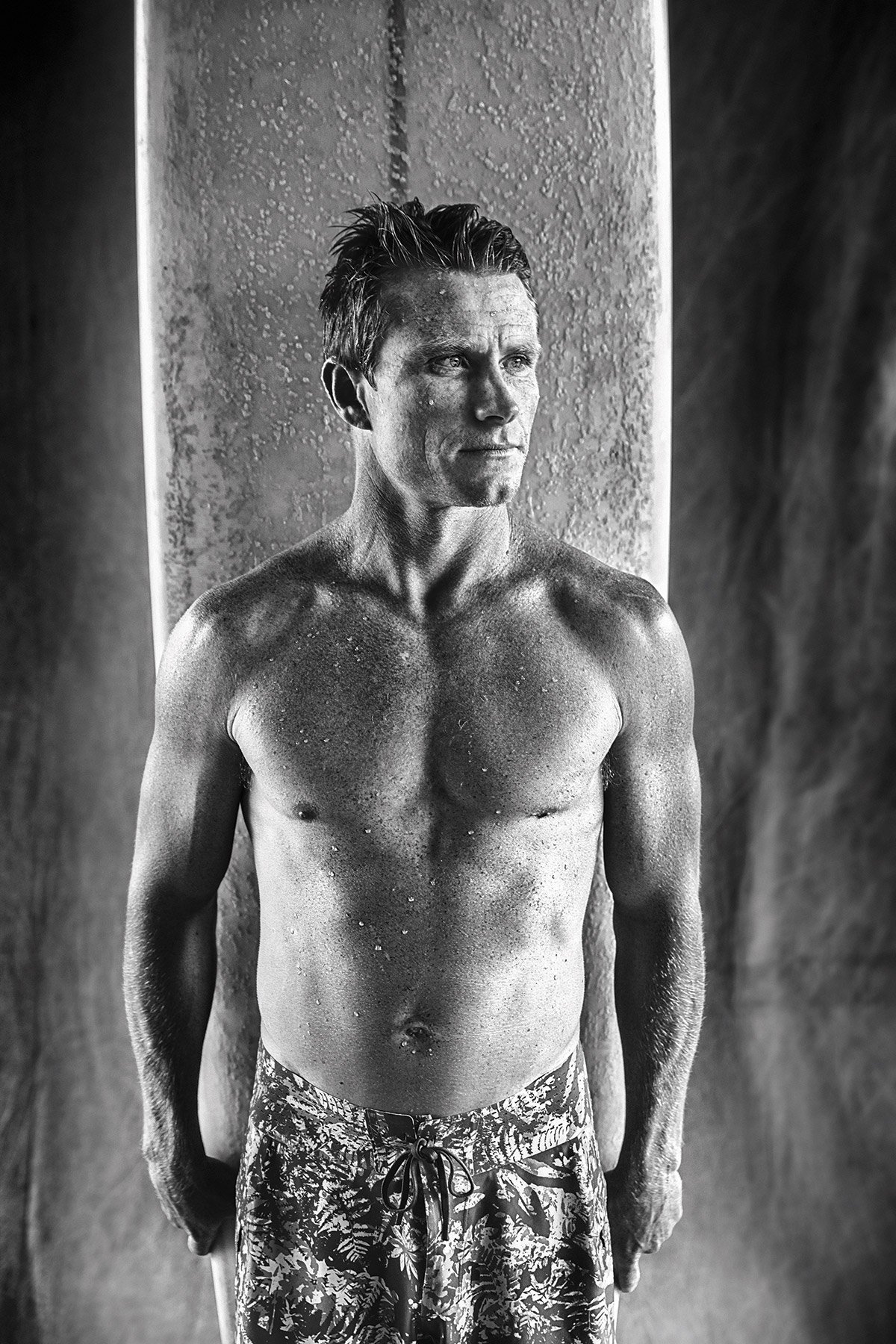 Due North: Brown W. Cannon III Captures North Shore Surf Culture