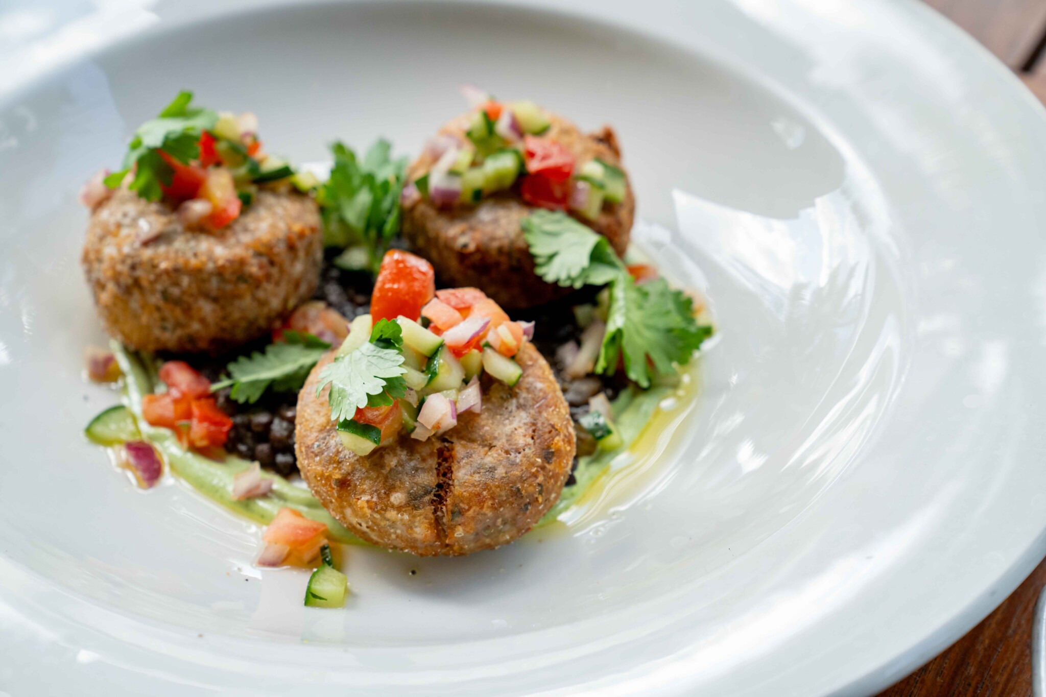 Frolic Hawai‘i - Honolulu Magazine