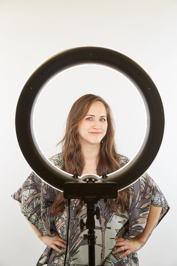 Meet Pashyn Santos, Honolulu Comedian, Actor and Writer