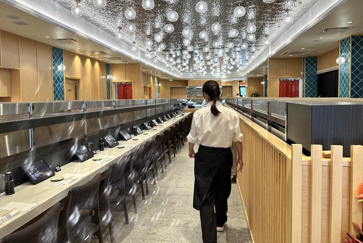 What to Know About Honolulu’s New Conveyor Belt Sushi