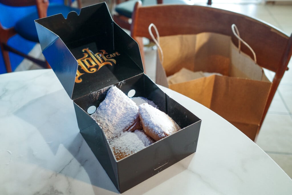 Nola Café Brings a Taste of the French Quarter to Kaimukī