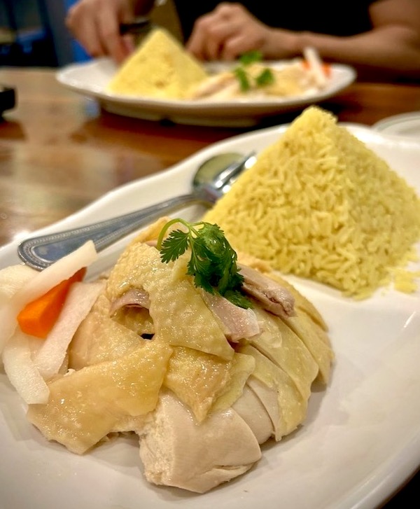 Top 13 Las Vegas Dishes of the Las Vegas Man Who Eats Out in Honolulu ...