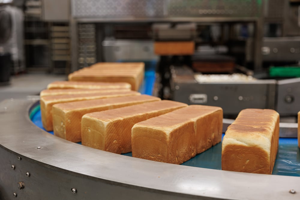 La Tour Bakehouse Wraps Up the Year with $260,000 Donation