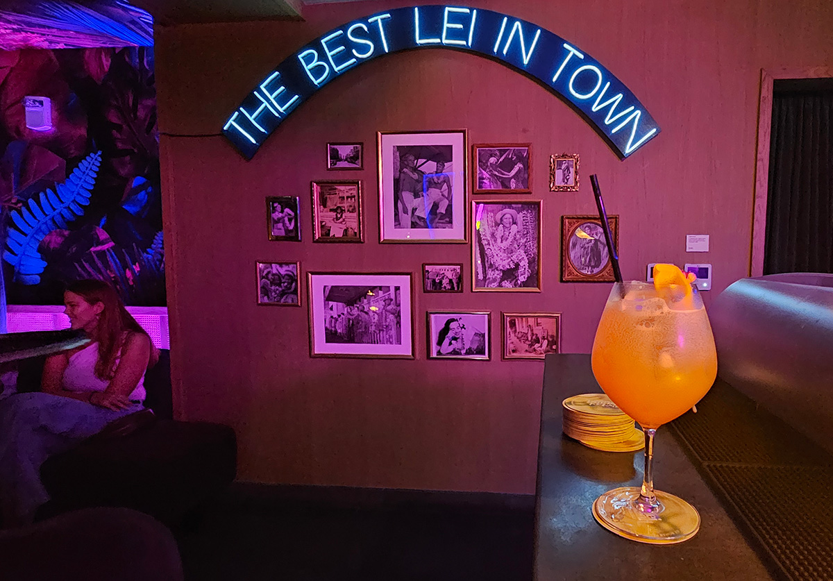 Chinatown’s Popular Lei Stand Bar Reopens in Waikīkī