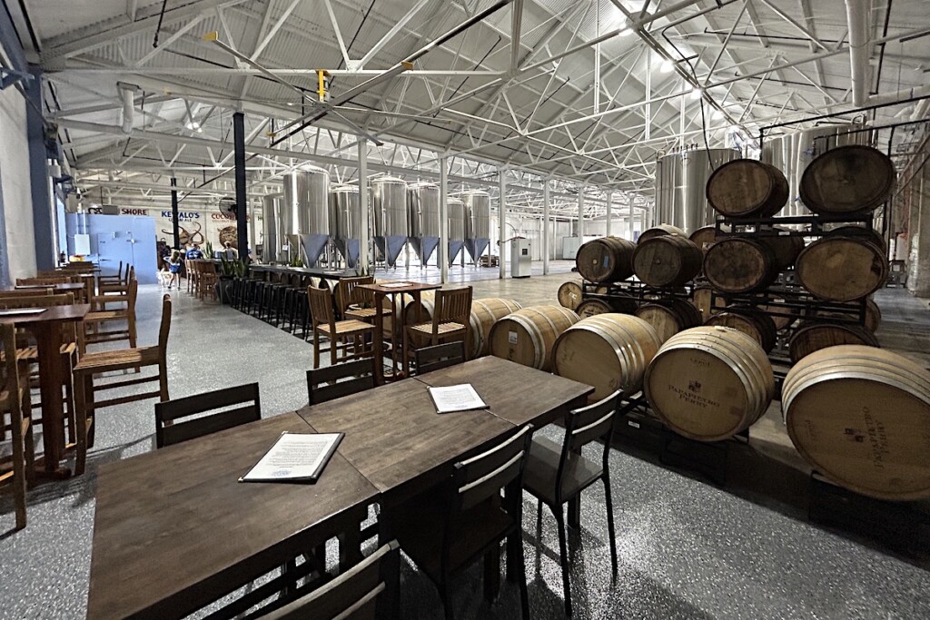 Honolulu Beerworks Opens a Massive New Brewery and Taproom in Kalihi on ...