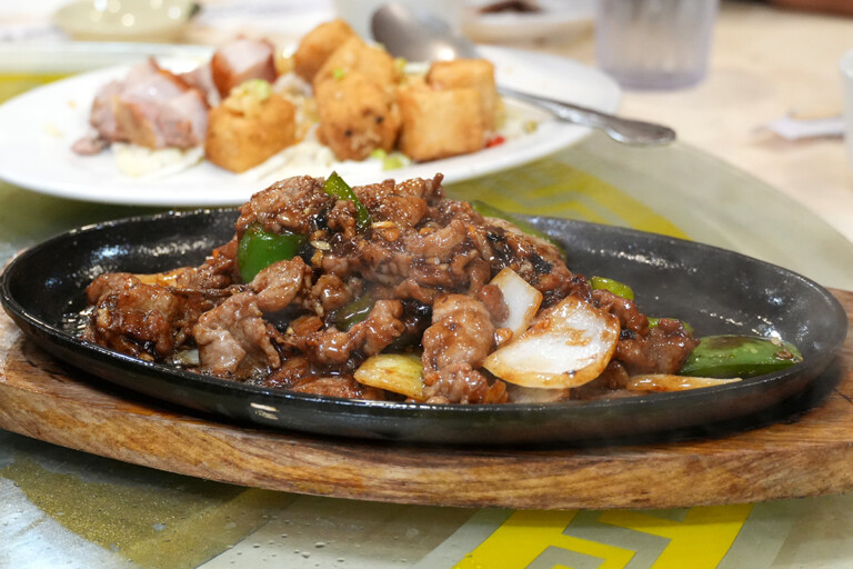 Kevin’s Kitchen Is a Hit for Hong Kong-Style Roast Meats and Other Dishes