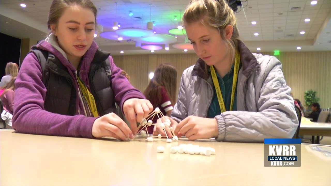 NDSU Students Mentor Eighth Grade Teens on Engineering - KVRR Local News