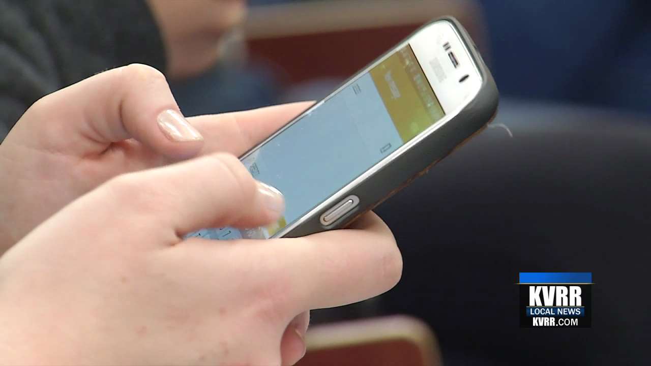 Gov. Armstrong To Sign Bill Friday Banning Cell Phone Use During Class ...