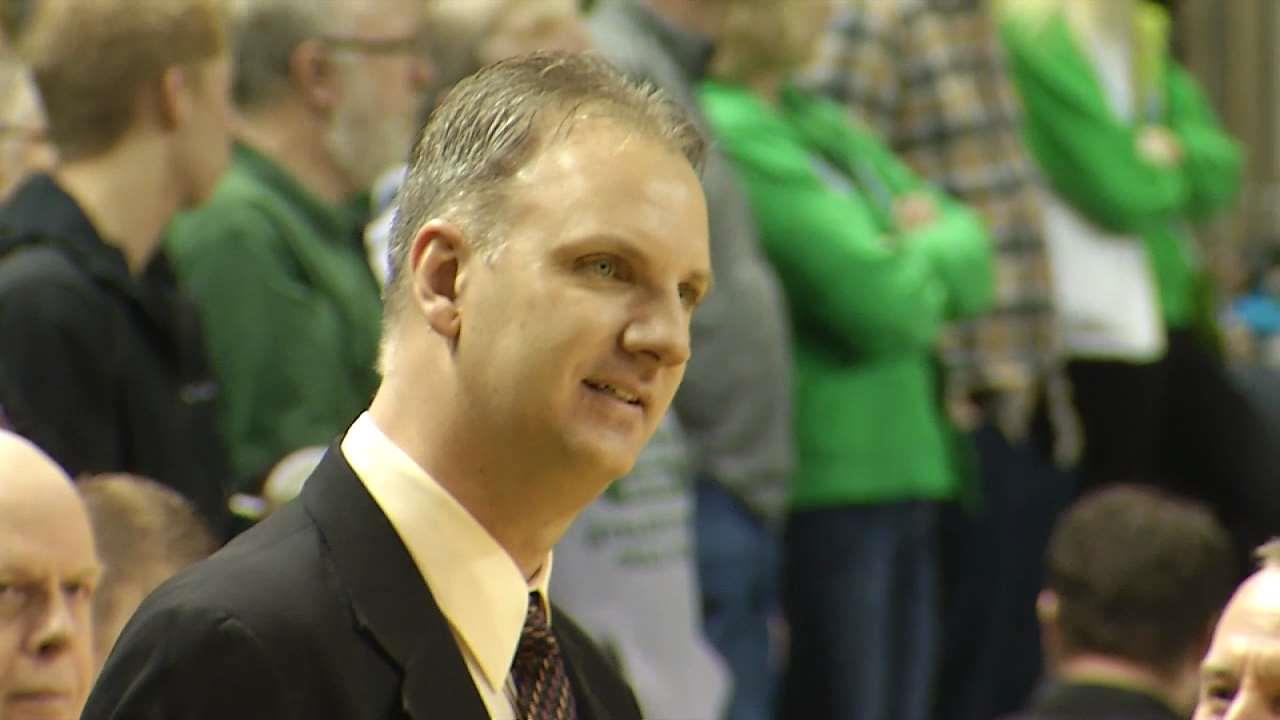 UND Men's Basketball Inks Brian Jones to 4-Year Extension - KVRR Local News