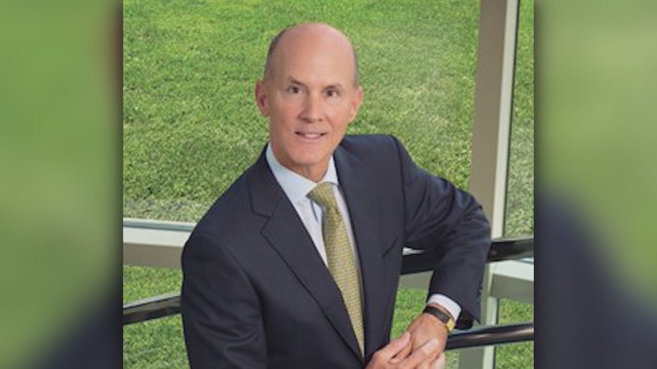 CEO of Equifax Takes Early Retirement with More than $18 Million in ...