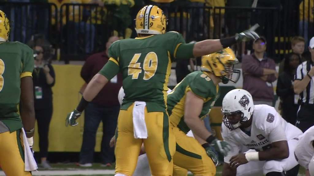 Nick DeLuca and the Bison Defense Pose a Problem for Indiana State ...