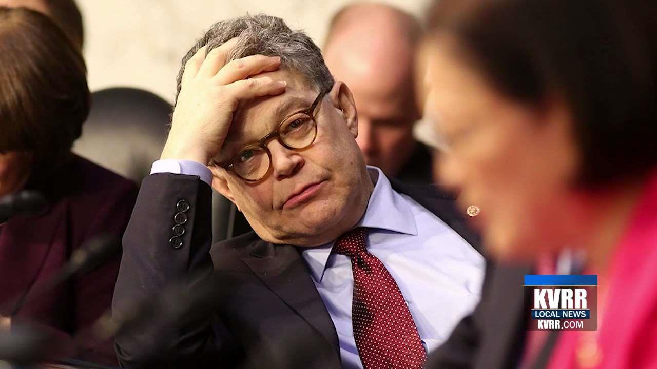 As Senator Franken Prepares to Exit, Leadership Battle Waits to Take ...