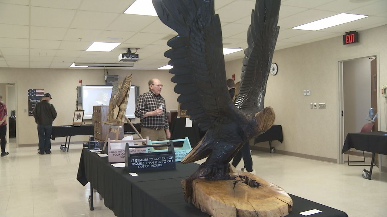 Fargo VA Hospital Allows Veterans to Show Off Their Artistic Talents