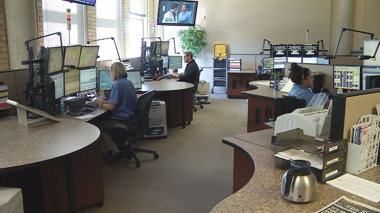 The Metro Is in Need of More 911 Dispatchers - KVRR Local News
