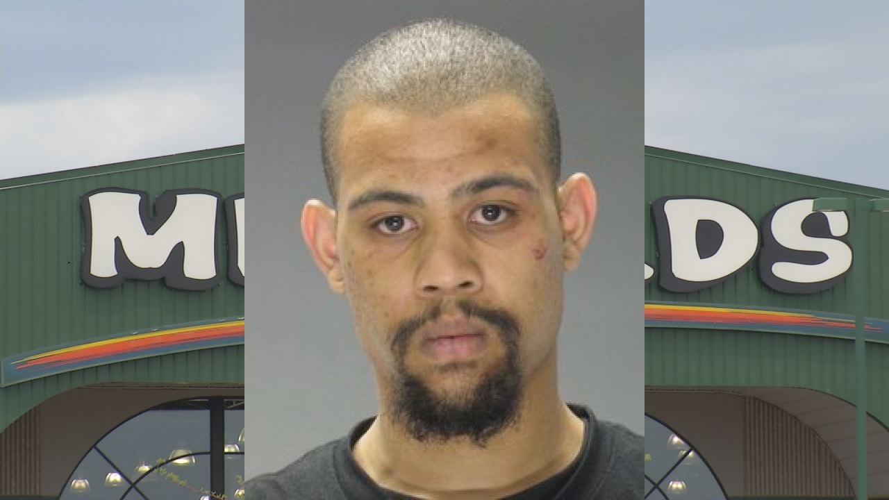 Man Tries To Steal Car At Menards - KVRR Local News