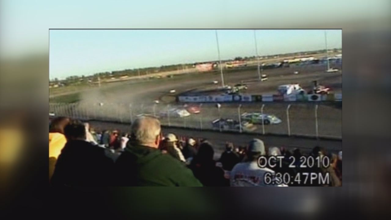 Car Racing is Roaring Back to Fargo: Speedway to Reopen in 2016 - KVRR ...