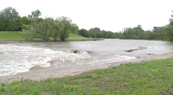 Red River Headed Into Minor Flood Stage - KVRR Local News