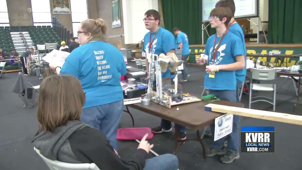 Students Go Head-to-Head in Robotics Competition at NDSU