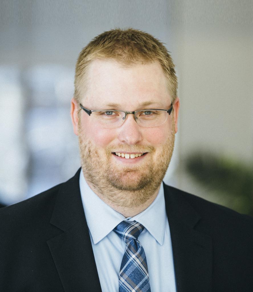 ND Insurance Commissioner Wants to Take World's Tallest Politician ...
