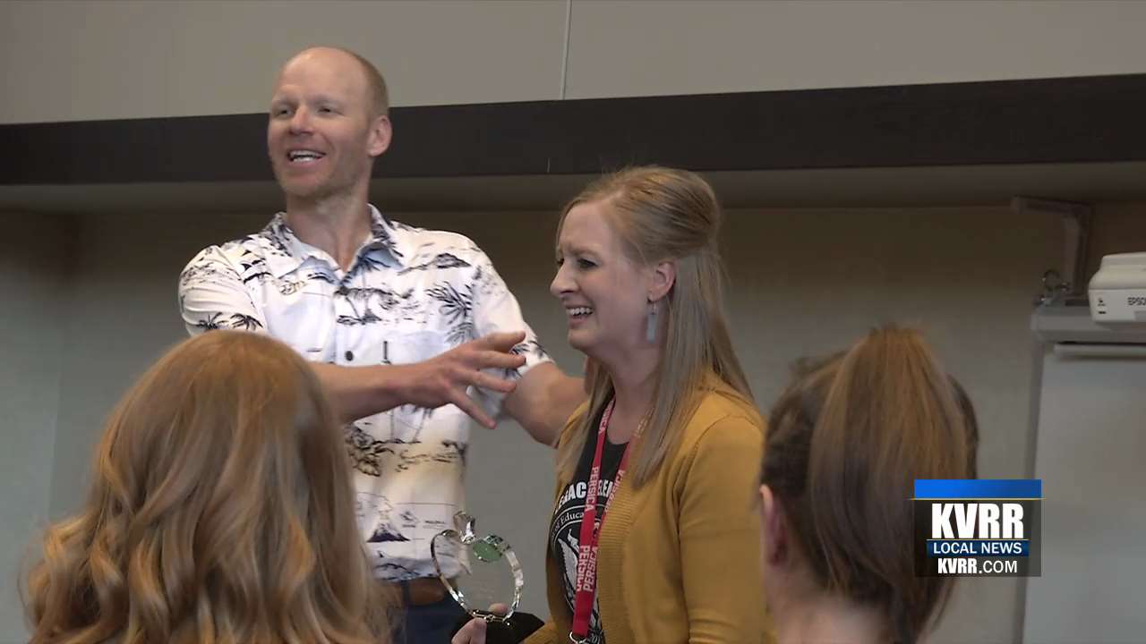 West Fargo Reading Teacher Receives School District's Highest Award ...
