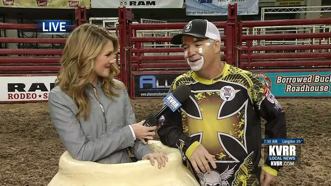 LIVE: 2019 PRCA Championship Rodeo Comes to Fargo - KVRR Local News