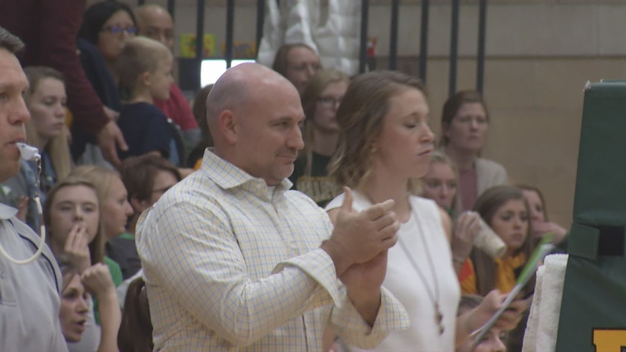 Mark Pryor Steps Down as UND Volleyball Coach - KVRR Local News