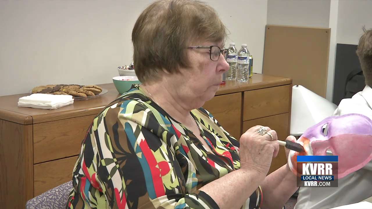 Brain Injury Survivors Make Masks to Represent Their Experiences