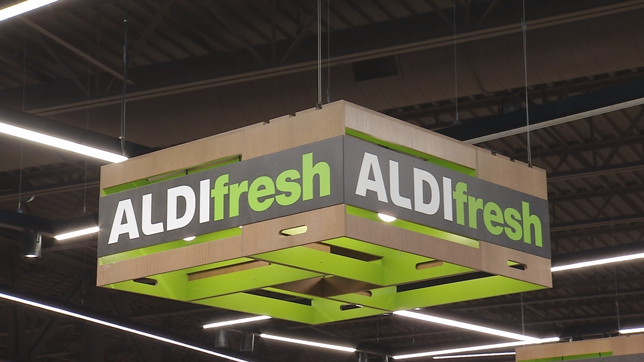 Customers Go Crazy Over New Aldi Location in Fargo - KVRR Local News