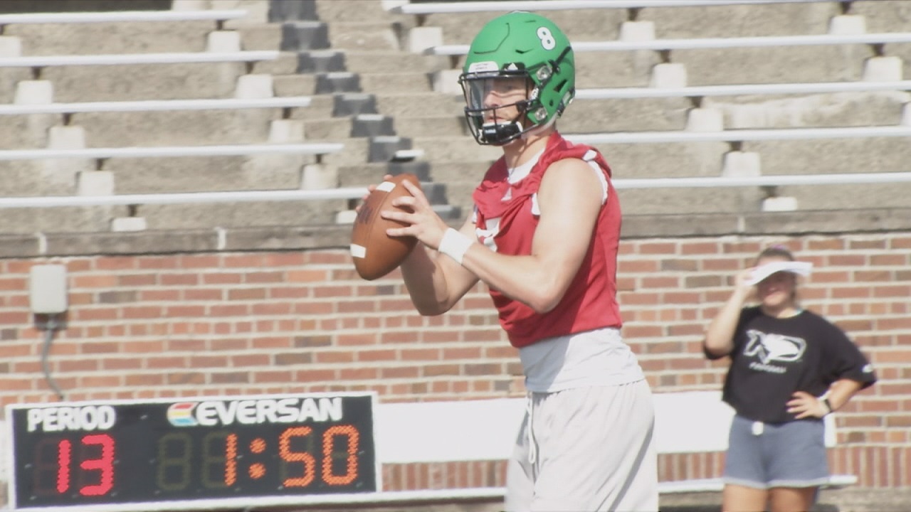Ketteringham Returns to UND Football Poised for Senior Season - KVRR ...
