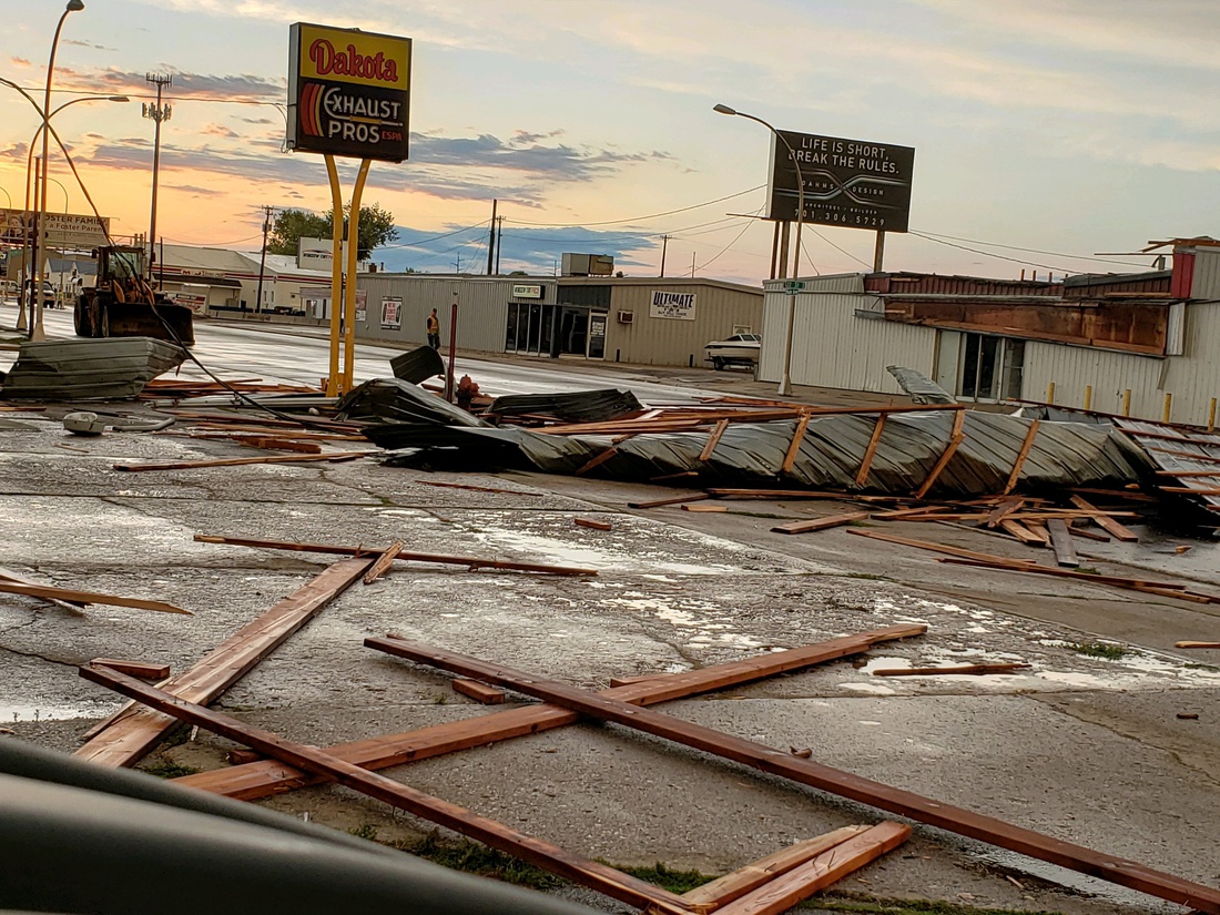 Damaging Winds Knock Out Power to Thousands - KVRR Local News