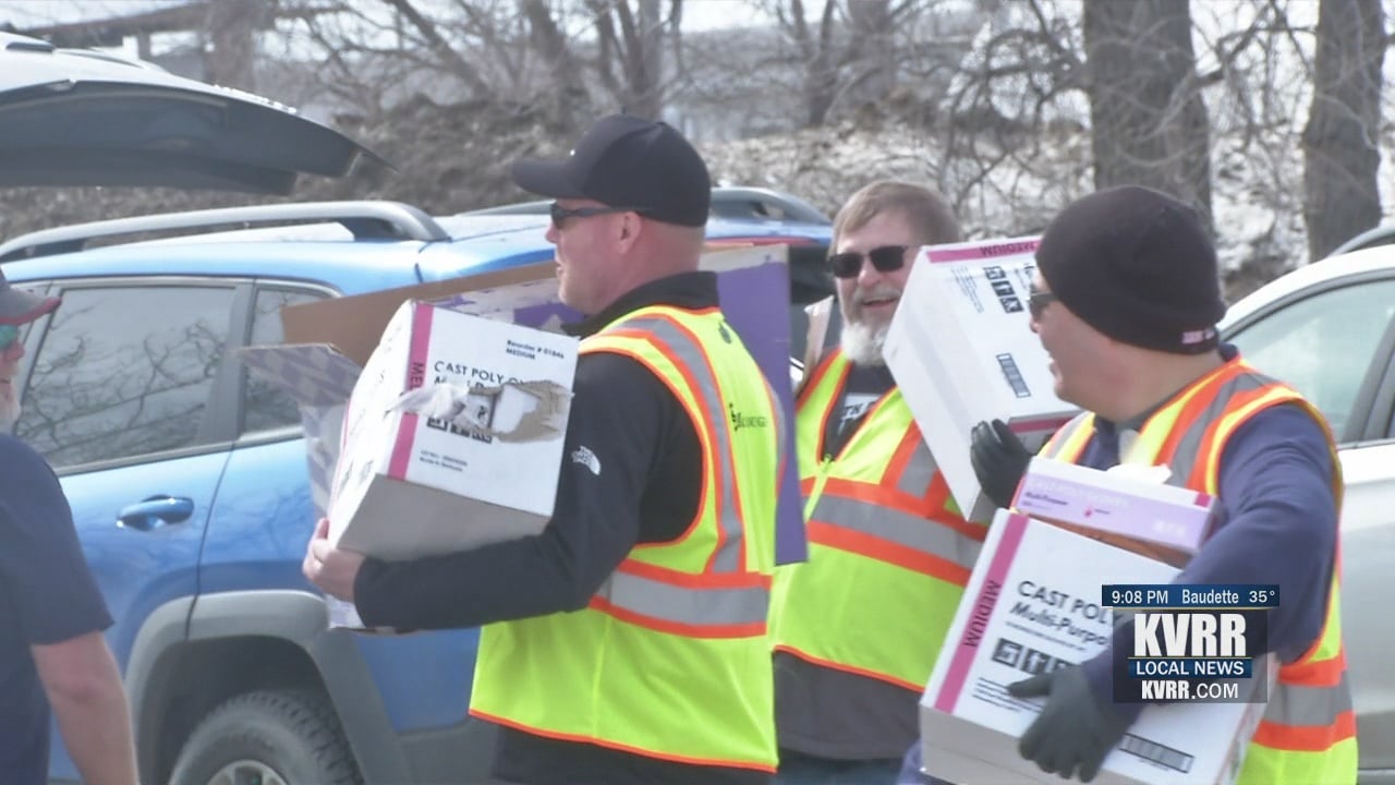 Community Drive Helps Those on the Front Lines of the Fight Against ...