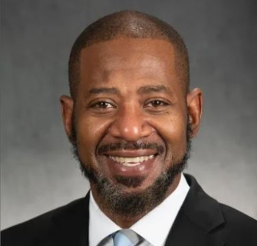 DFL Rep. Thompson accuses officers of racism at daughter's traffic stop ...