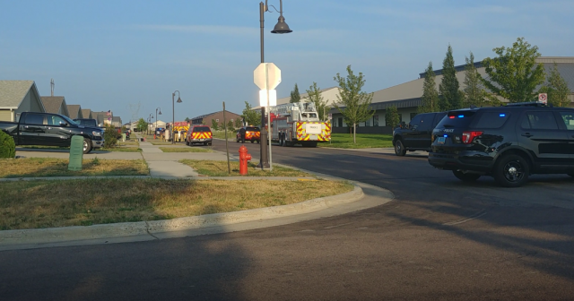 Fargo Fire Crews Put Out And Investigate Twin Home Fire - KVRR Local News