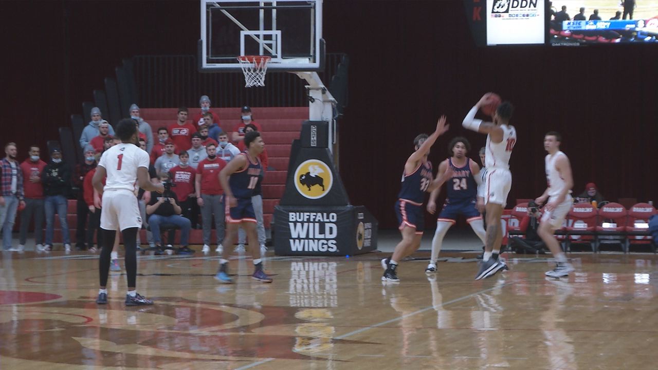 MSUM Basketball Programs Close Out Home Schedule with Wins Over U-Mary ...