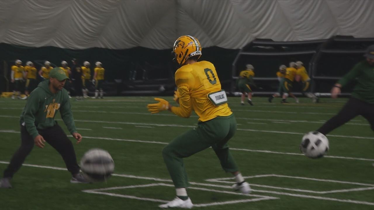 NDSU's Mathis Back Healthy This Spring After Multiple Injury Setbacks ...