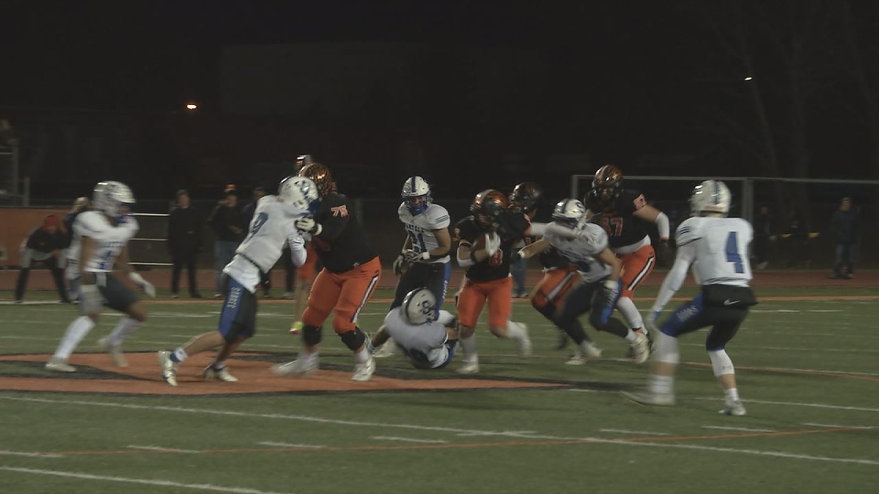 Moorhead Spuds Win Section 8AAAAA Championship - KVRR Local News