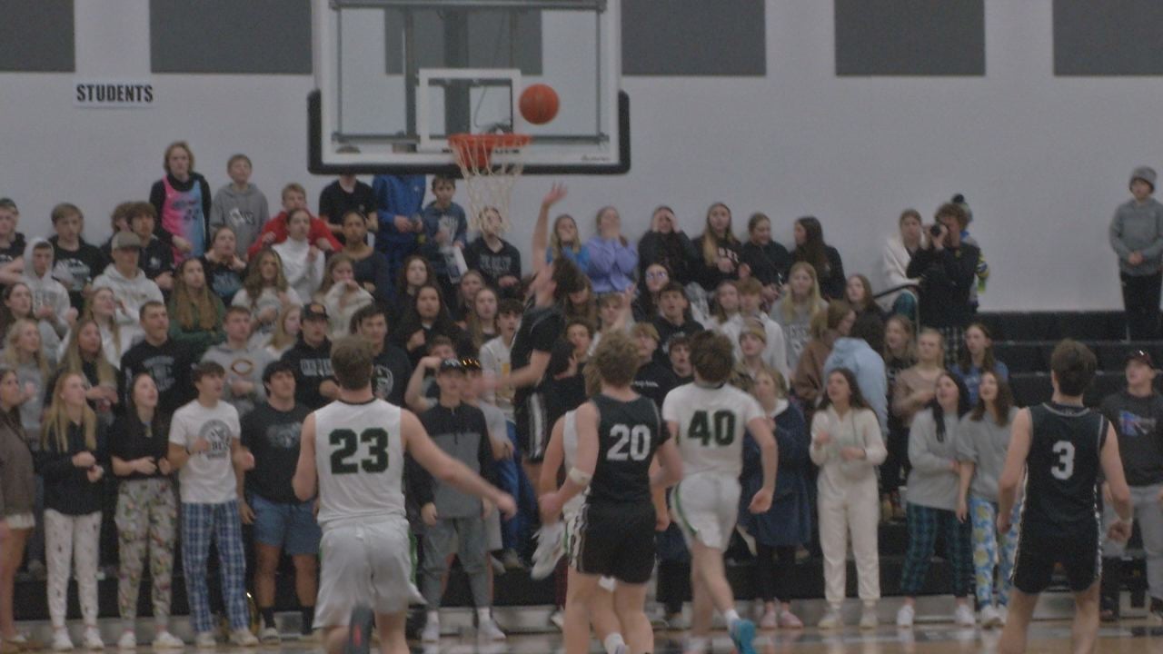 BBB: DGF Advances to Semifinals in 8AA Section Tournament - KVRR Local News